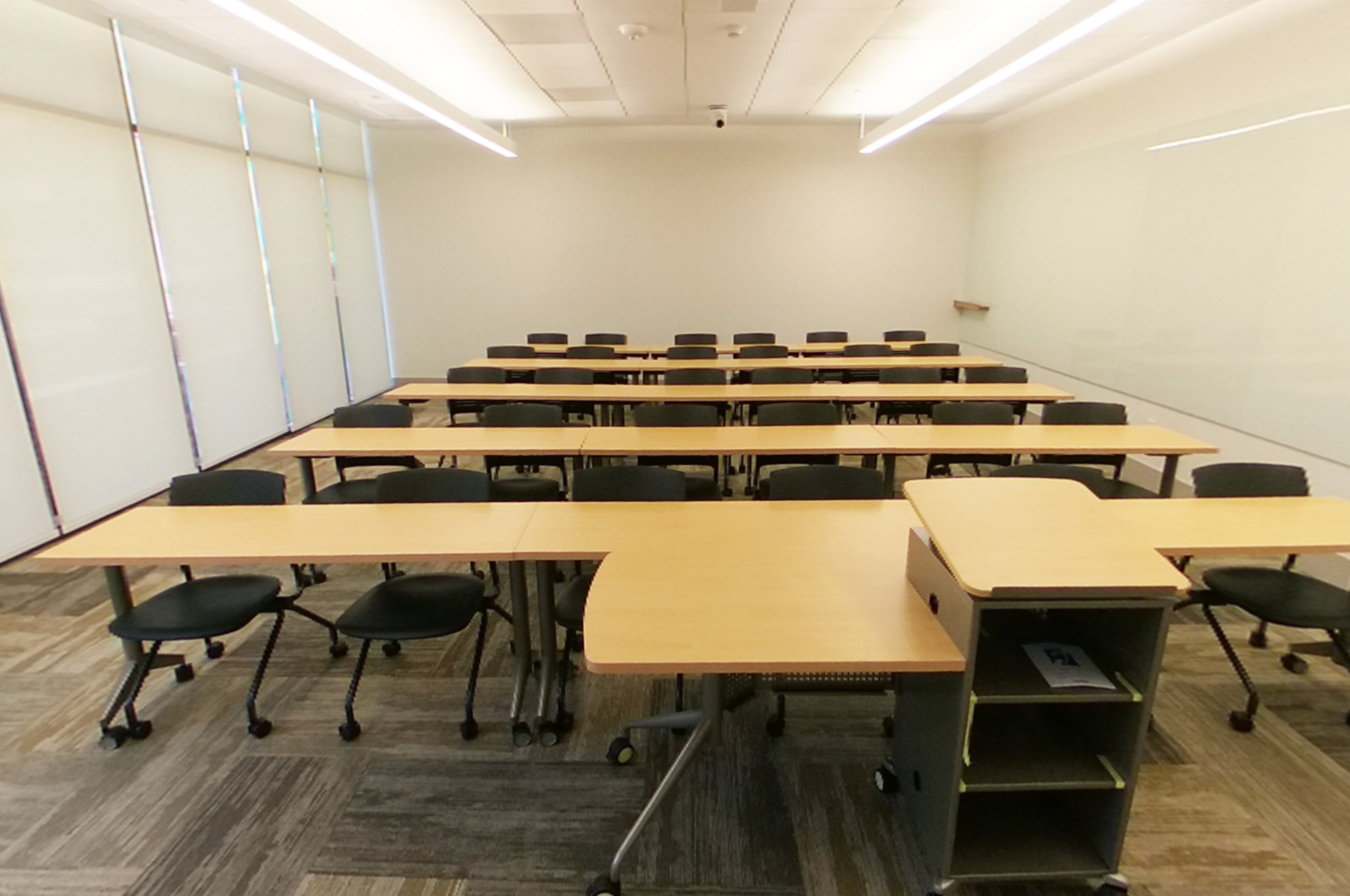 Dundee A1107 | UCR Classrooms